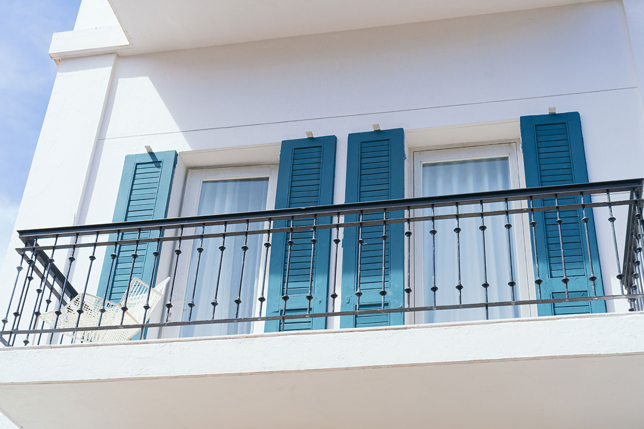 Balcony Height Regulations: What You Need to Know