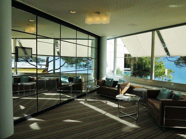 Ways to Make Your Space Bigger & Brighter With Mirrors