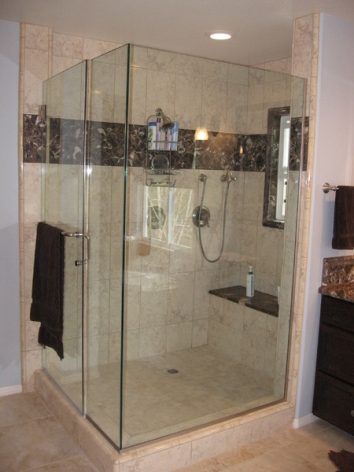 11 Impressive Shower Floor Ideas That Are Stylish and Practical