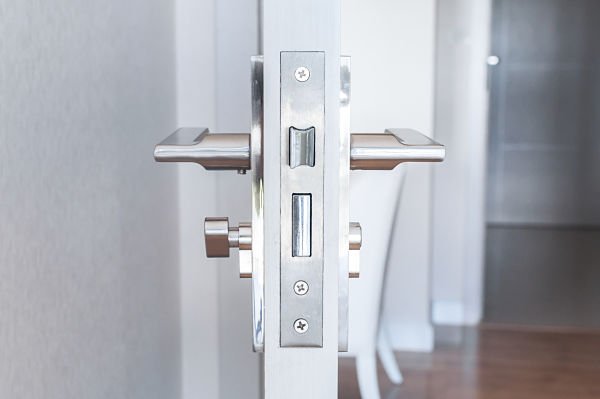 Five Important Considerations for A Door Lock Replacement