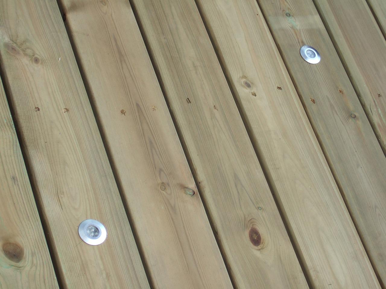 A Guide on All You Need to Know About Deck Lighting