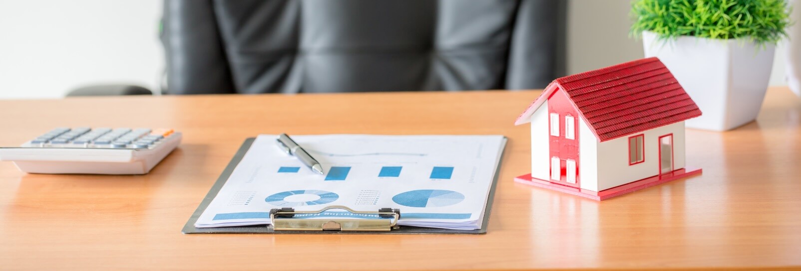 16 Real Estate Secrets and Tips for Selling Your House