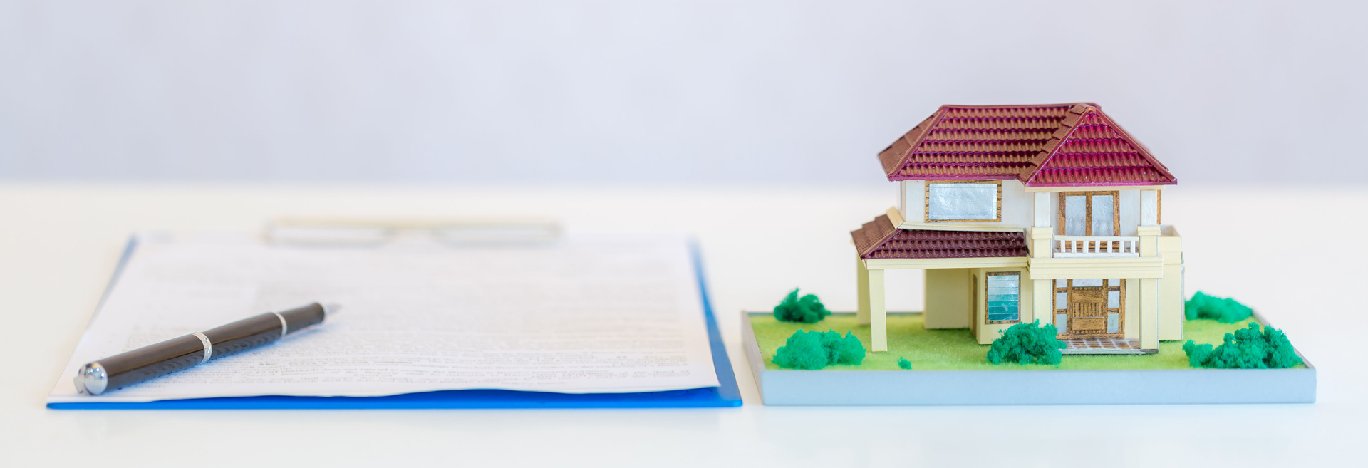 What is a mortgage protection clause and why is it essential?