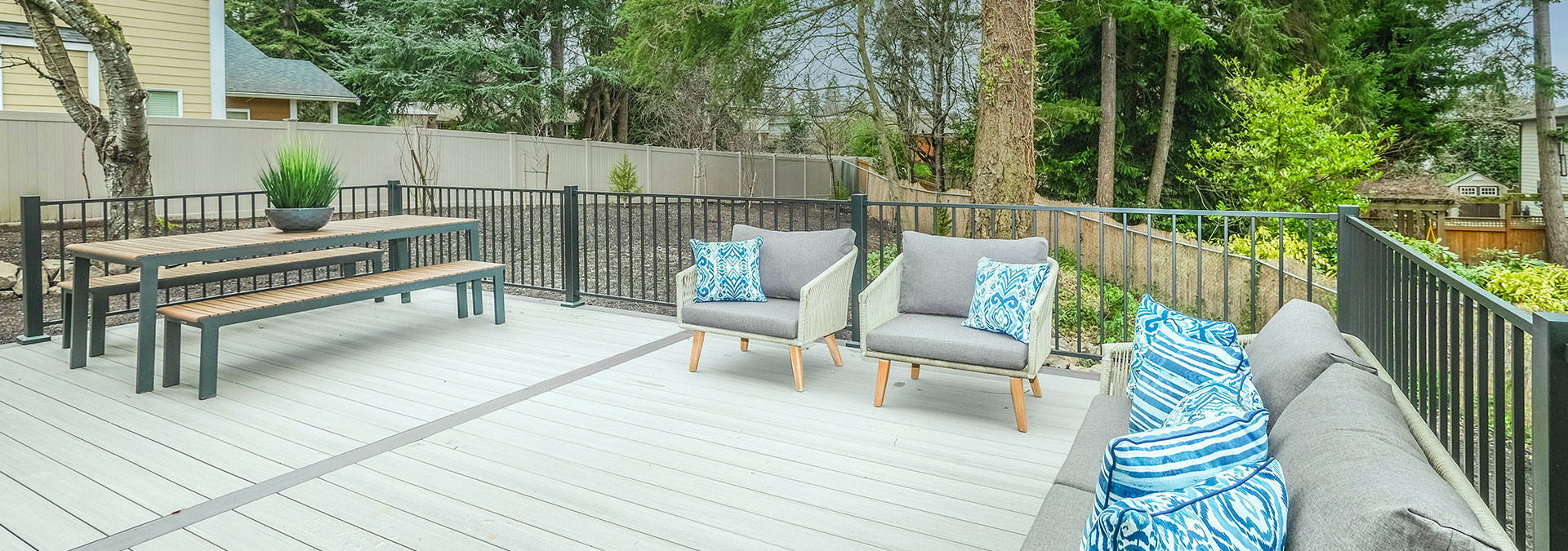 You Guide to Deck Railing: Costs, Heights and More
