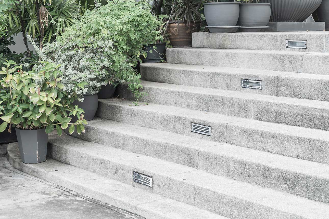 Bluestone Steps For Outdoor Landscaping [Why to Consider them?]