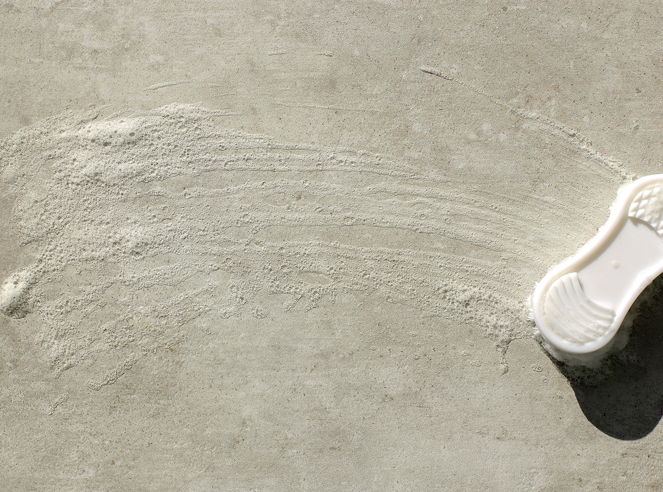 How To Remove Paint From Concrete: A Full Guide